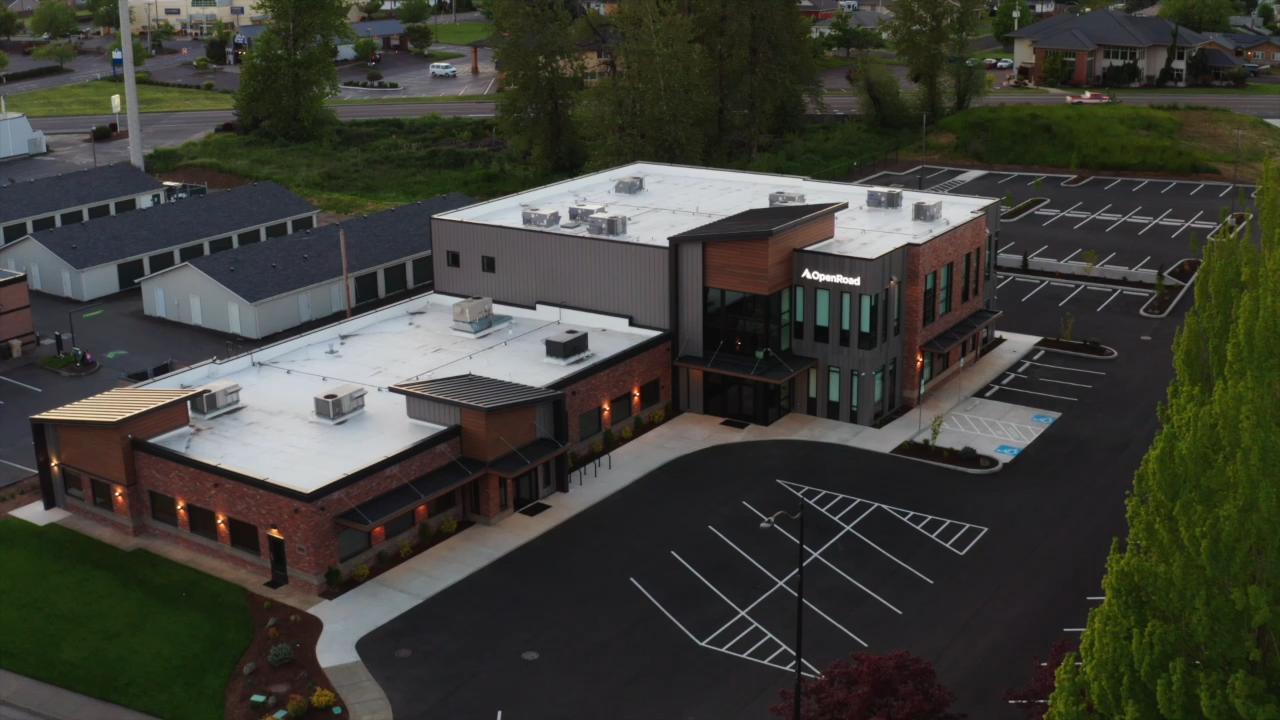 Commercial Construction Contractors in Salem, OR | CD Redding